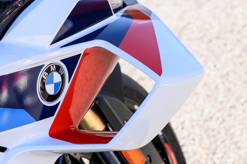 2025-on BMW S1000RR review: A serious bike, with more focus!
