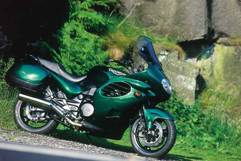 TRIUMPH TROPHY 1200 (1991-2004) Review, Specs & Prices