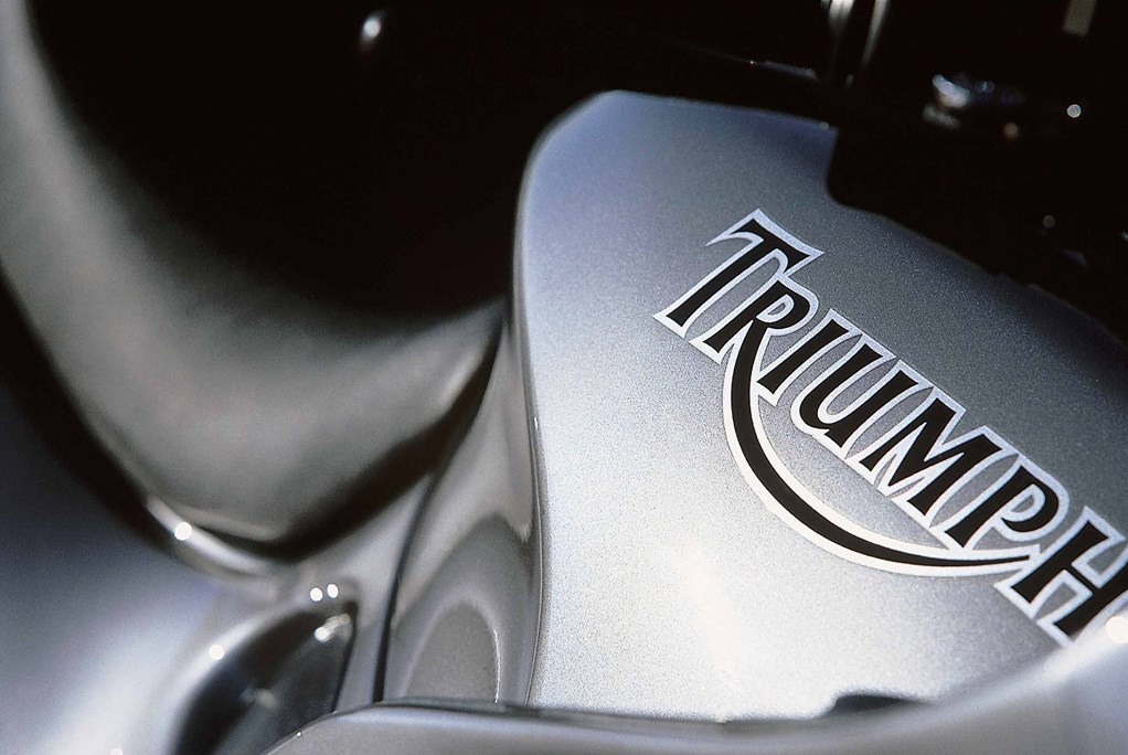 TRIUMPH TROPHY 1200 (1991-2004) Review, Specs & Prices