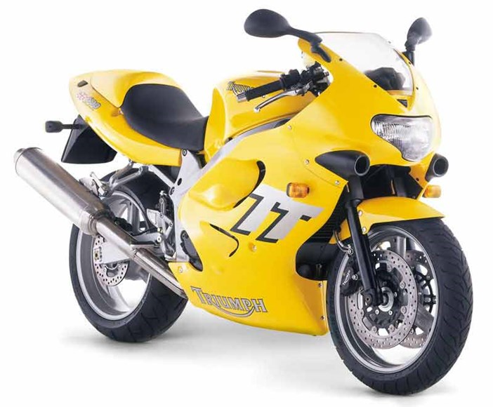 TRIUMPH TT600 (2000-2003) Review | Speed, Specs & Prices