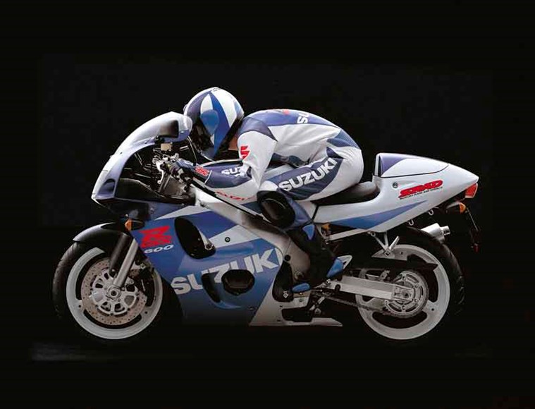 SUZUKI GSX-R600 (1996-2000) Review | Specs & Prices