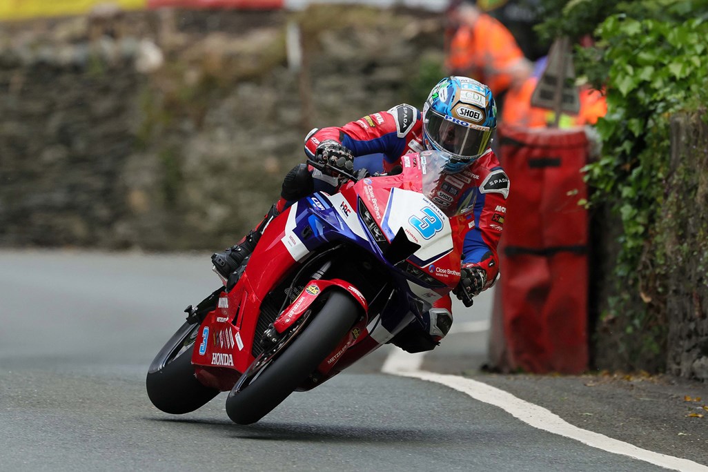 Isle of Man TT 2025: Tuesday untimed practice highlights