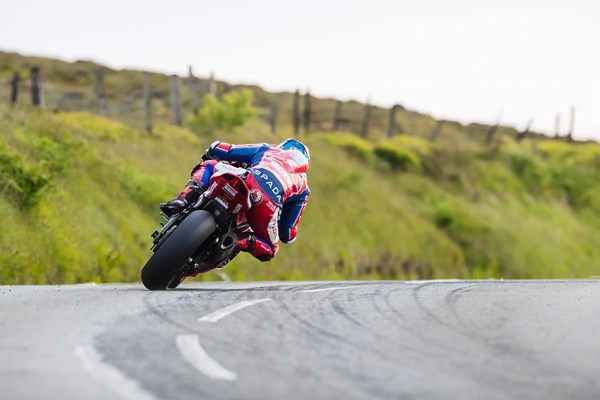 Dean Harrison claims first TT win since 2019 in 2025