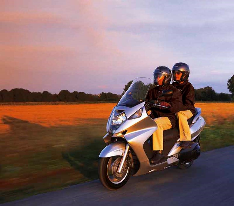 HONDA SILVER WING 600 (2001-on) Review, Specs & Prices