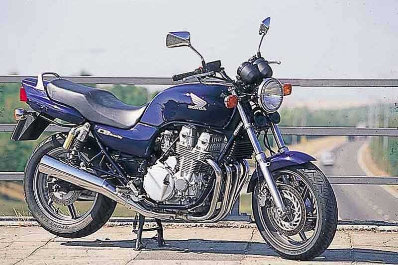 Honda CB750 F2 (1992-2001) Review | Speed, Specs & Prices