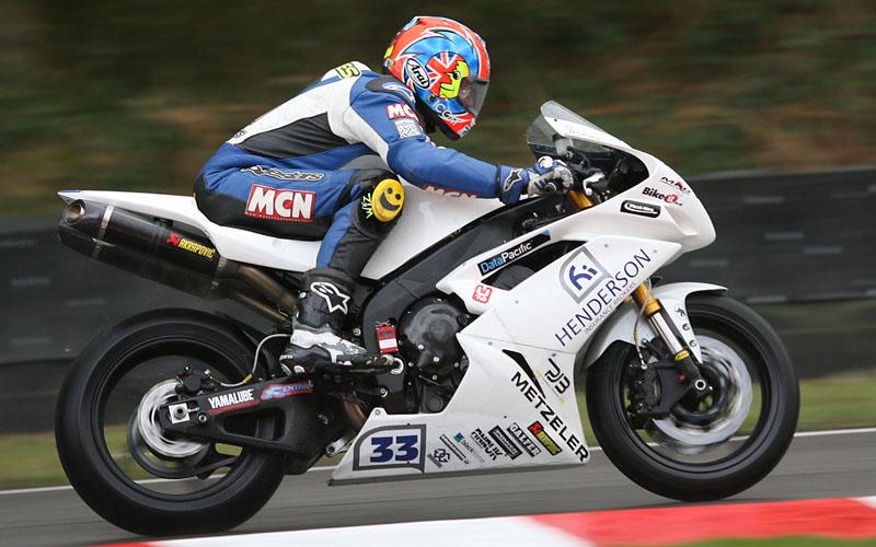 MCN's Michael Neeves in Henderson R1 Cup - Round one Brands Hatch