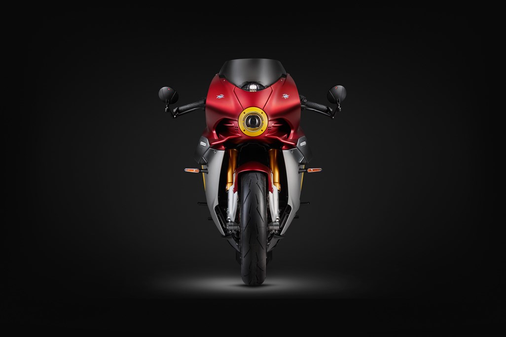 MV Agusta Superveloce 1000 Ago honours Giacomo Agostini