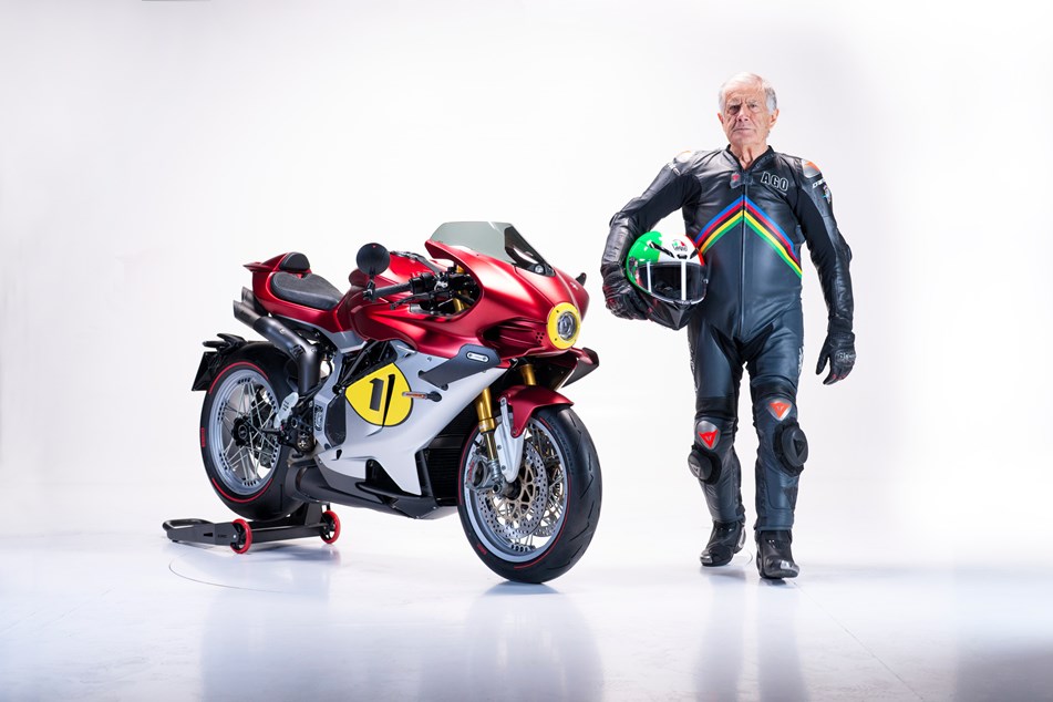 MV Agusta Superveloce 1000 Ago honours Giacomo Agostini