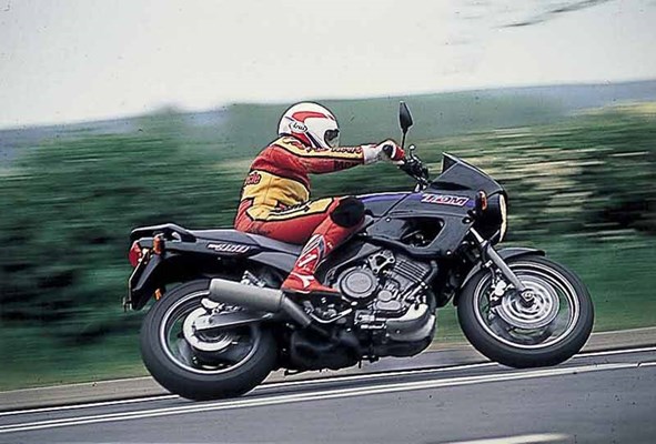 Yamaha TDM 850 (1991-2001) Review | Speed, Specs & Prices