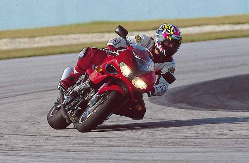 SUZUKI TL1000S (1997-2001) Review | Speed, Specs & Prices