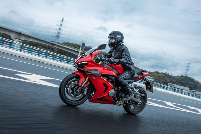 QJMotor SRK 800 RR sportsbike enters the UK priced at £6999