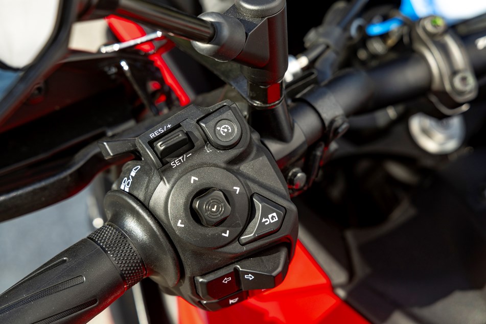 2025-on Yamaha Tracer 7 review: Fun and functional updates!