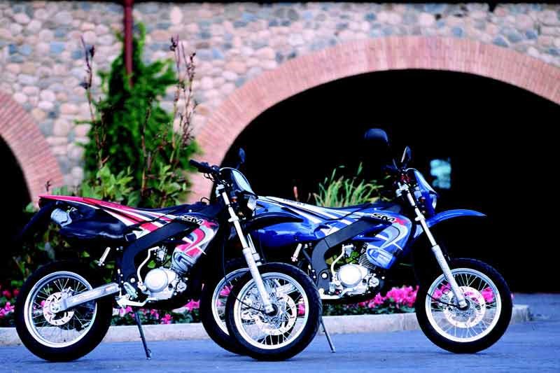 RIEJU SMX125 (1997-on) Review | Speed, Specs & Prices