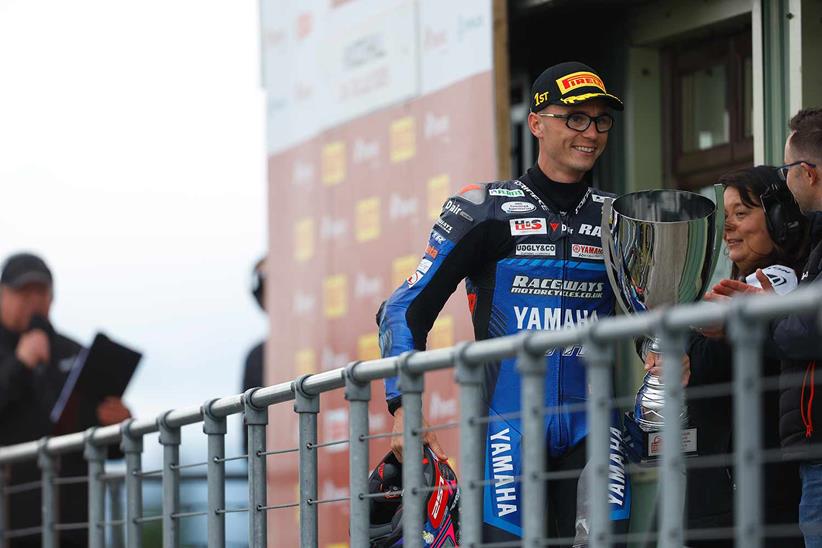 BSB Knockhill: Rory Skinner beats Bradley Ray to secure first win of 2025