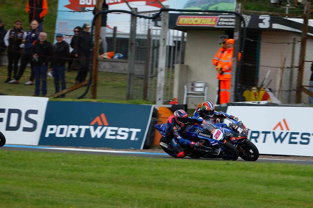 BSB Knockhill: Rory Skinner beats Bradley Ray to secure first win of 2025