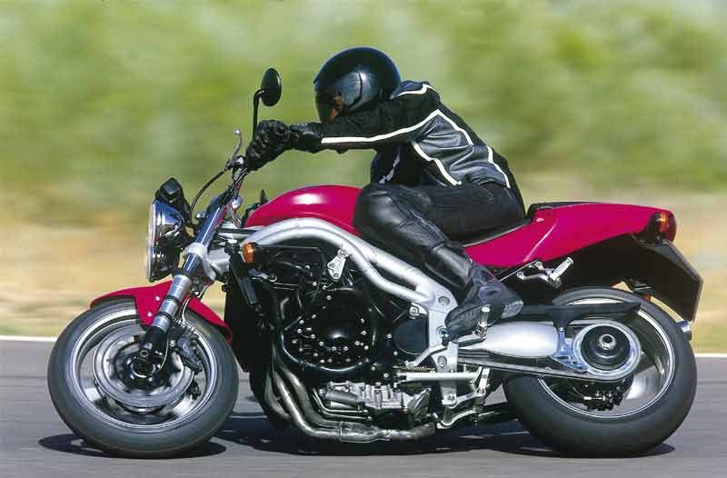 TRIUMPH SPEED TRIPLE 955I (1997 - 2004) Review