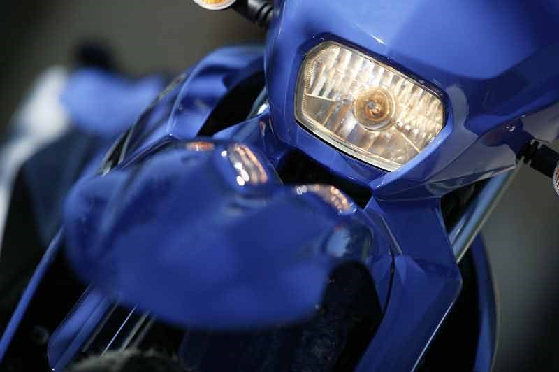 Yamaha XT 125 R (2005-2012) Review | Speed, Specs & Prices