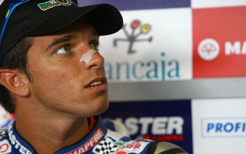 Alex de Angelis signs new Honda deal