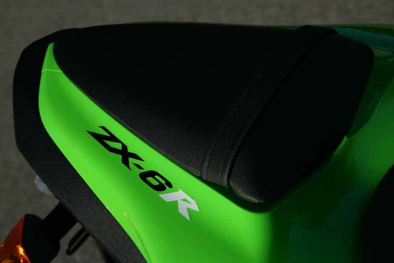 KAWASAKI ZX-6R (2007-2008) Review | Speed, Specs & Prices