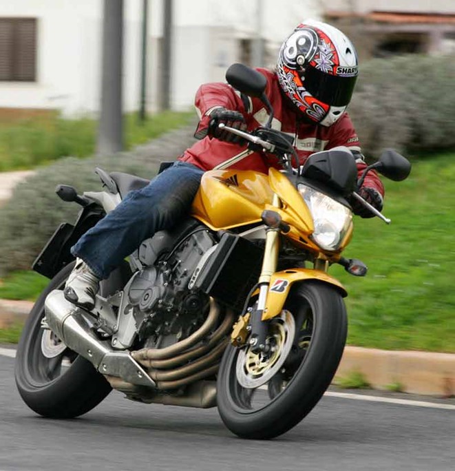 Honda CB600F Hornet (2007-2013) Review, Specs & Prices