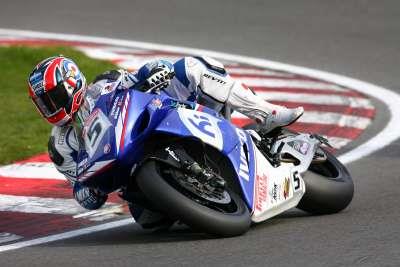 Brands Hatch British Superbikes: Karl Harris continues to dominate