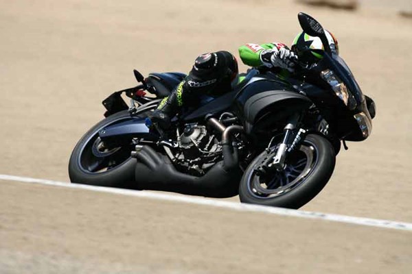 BUELL 1125R (2007-2010) Review | Speed, Specs & Prices