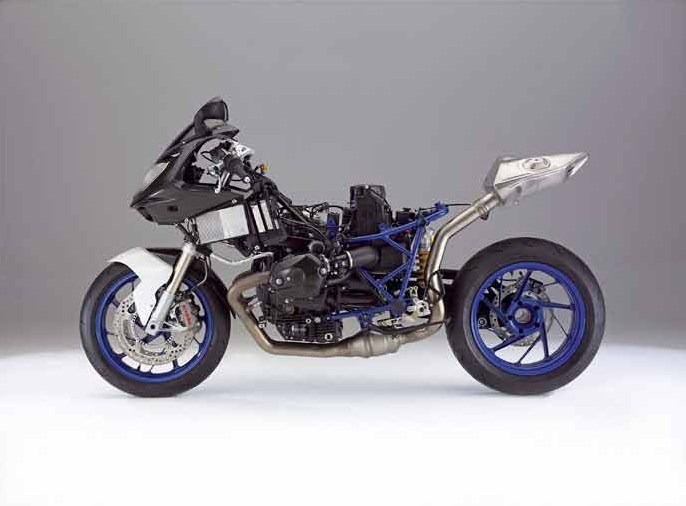 BMW HP2 SPORT (2008-2012) Review | Speed, Specs & Prices