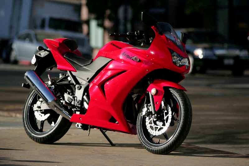 KAWASAKI NINJA 250R (2008-2011) Review, Specs & Prices