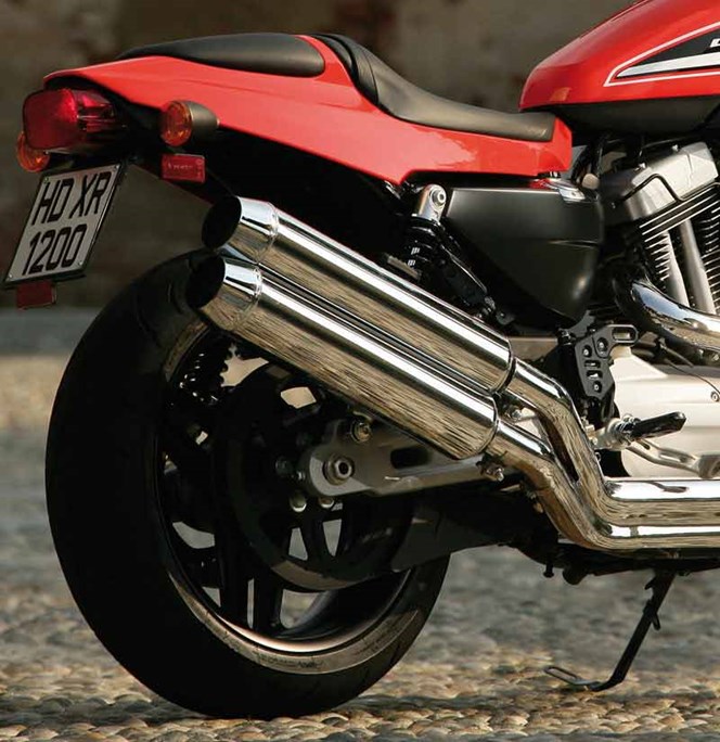 HARLEY-DAVIDSON XR1200 (2008-2012) Motorcycle Review