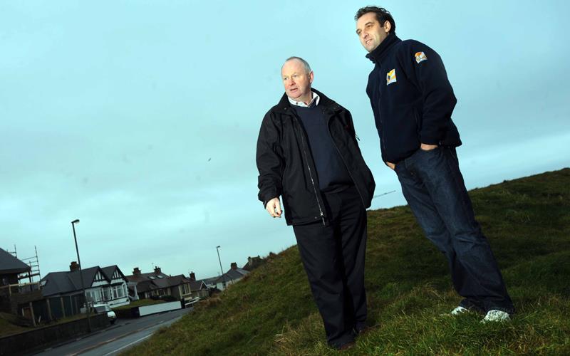 Michael Rutter in NW200 course inspection