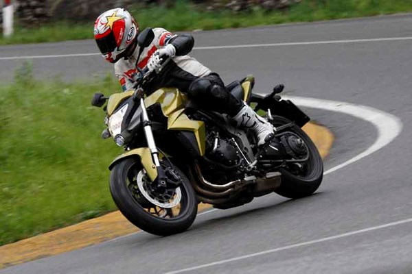 HONDA CB1000R (2008-2017) Review | Speed, Specs & Prices