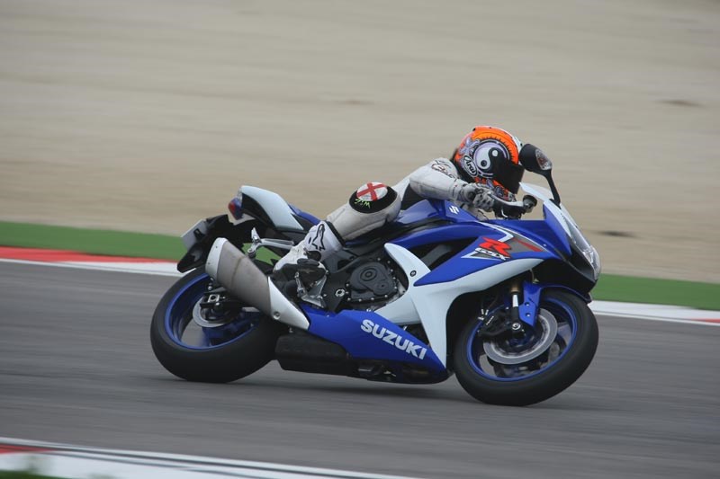 2008 Suzuki GSX-R600 review | A more user-friendly supersport