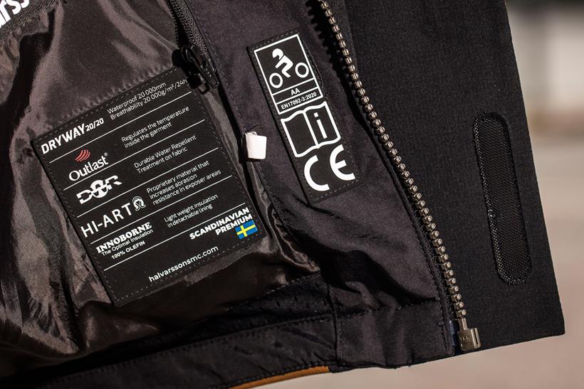 Halvarssons Vinvallen textile suit review