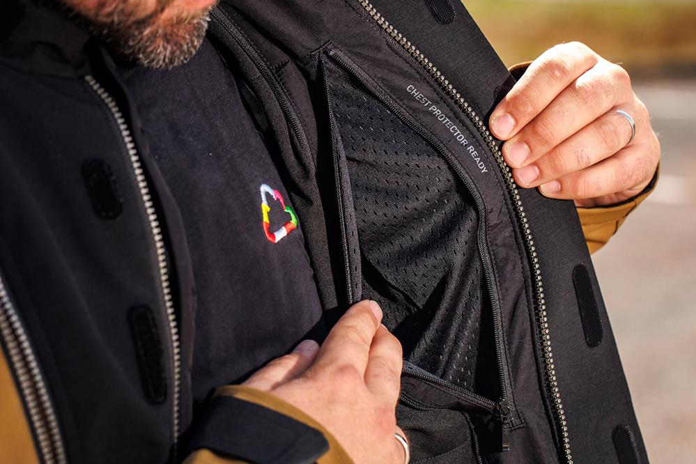 Halvarssons Vinvallen textile suit review