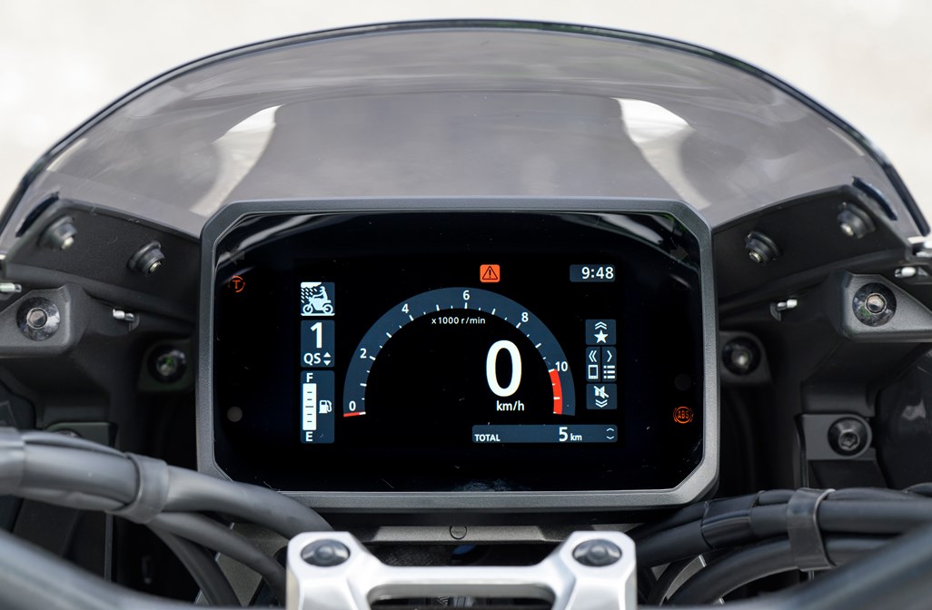 Honda tease production-ready CB1000F and CB1000F SE concepts