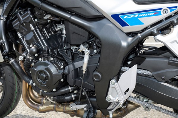 Honda tease production-ready CB1000F and CB1000F SE concepts