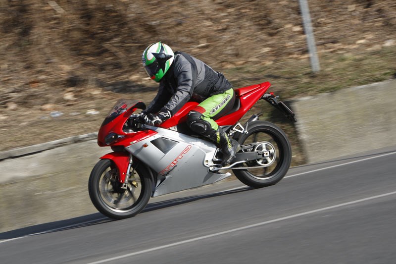 CAGIVA MITO SP525 (2008-on) Review | Specs & Prices