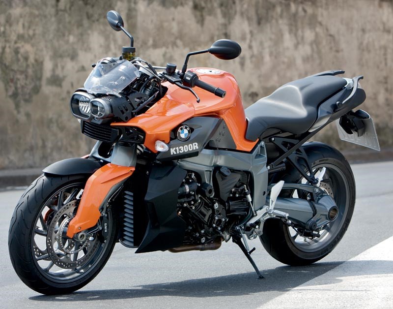 2009-2015 BMW K1300R review: Happily defies naked bike logic