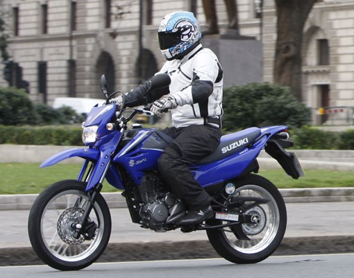 SUZUKI DR125SM (2008-2012) Review | Speed, Specs & Prices