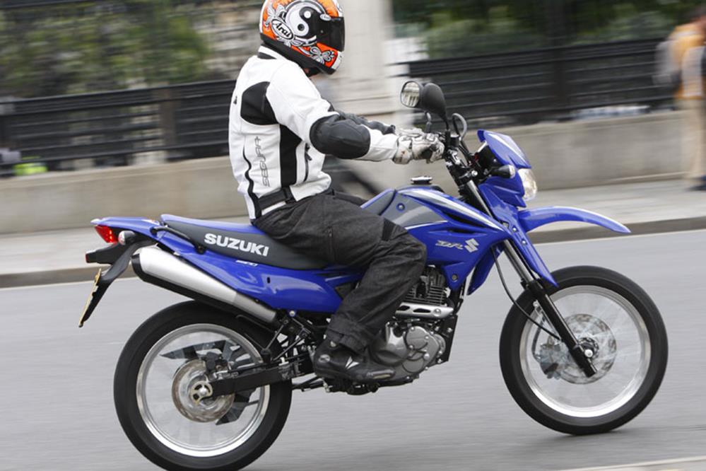 SUZUKI DR125SM (2008-2012) Review | Speed, Specs & Prices