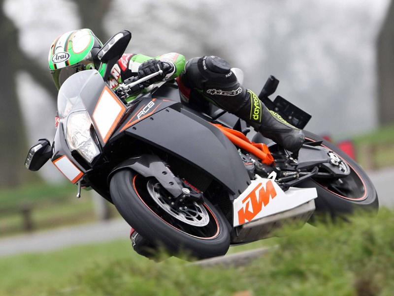 KTM RC8R (2009-2010) Review | Owner & Expert Ratings