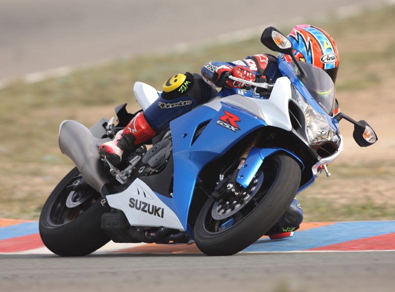 SUZUKI GSX-R1000 (2009-2011) Review | Specs & Prices