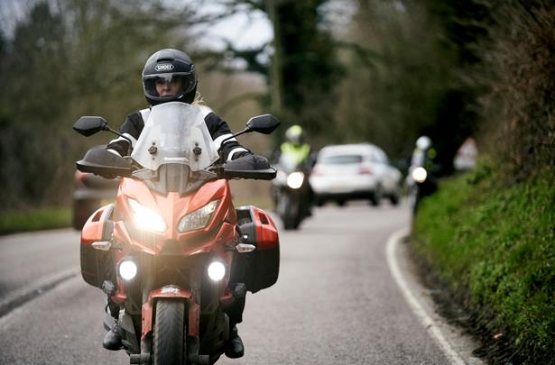 Seven tips for safer riding from IAM RoadSmart