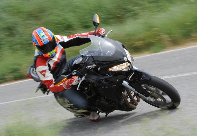 BENELLI TRE K 899 (2009-2014) Review | Specs & Prices