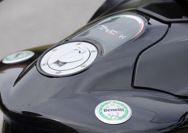 BENELLI TRE K 899 (2009-2014) Review | Specs & Prices