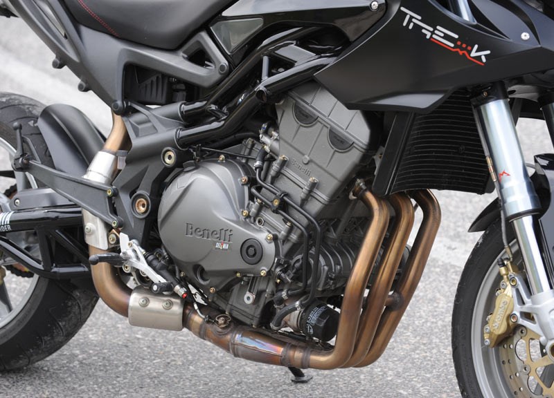 BENELLI TRE K 899 (2009-2014) Review | Specs & Prices