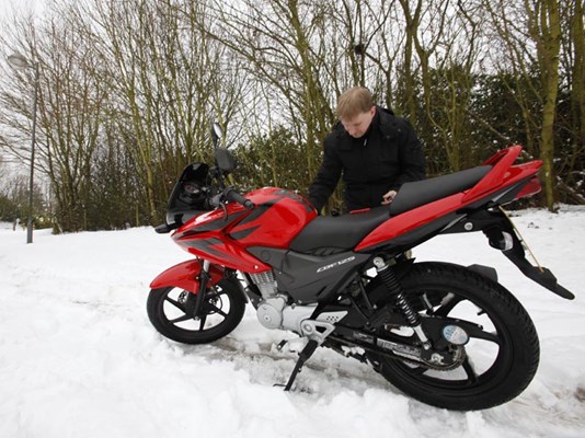 Honda CBF 125 (2009-2015) Review | Speed, Specs & Prices