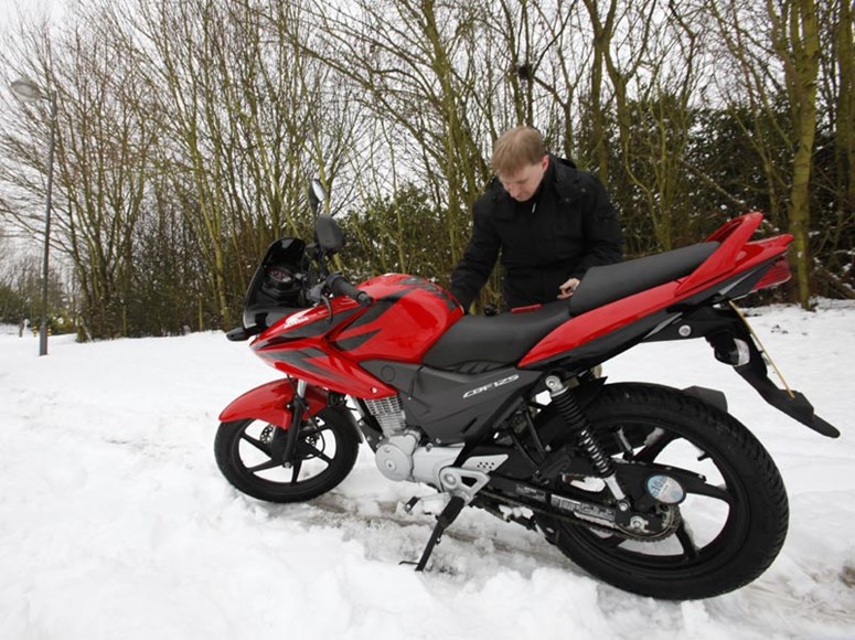 Honda CBF 125 (2009-2015) Review | Speed, Specs & Prices