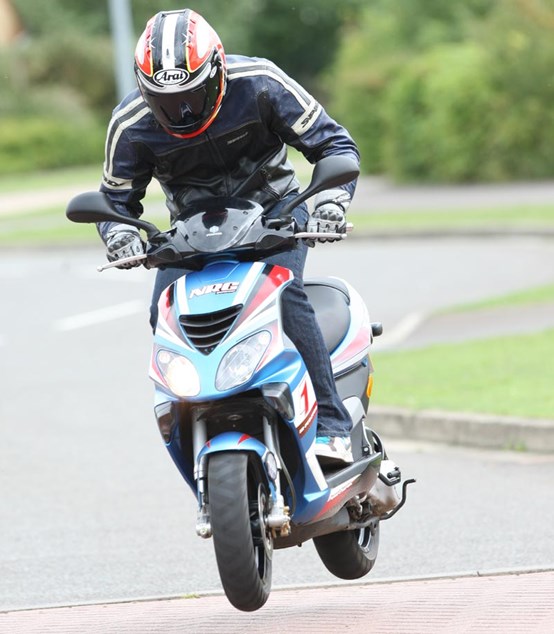 Piaggio NRG 50 (1999-2020) Review | Speed, Specs & Prices