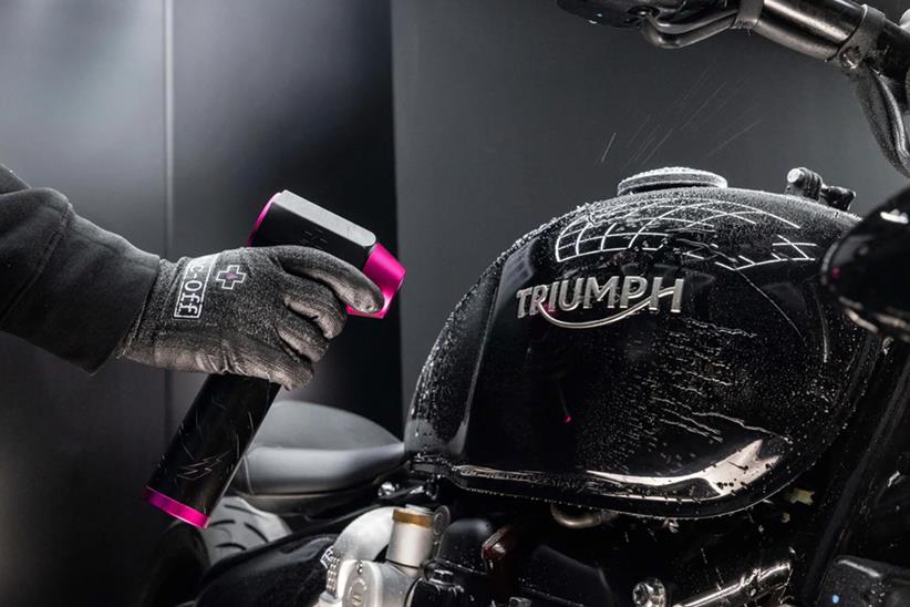 Muc-Off launch It Blows! XL air blaster for motorcycles